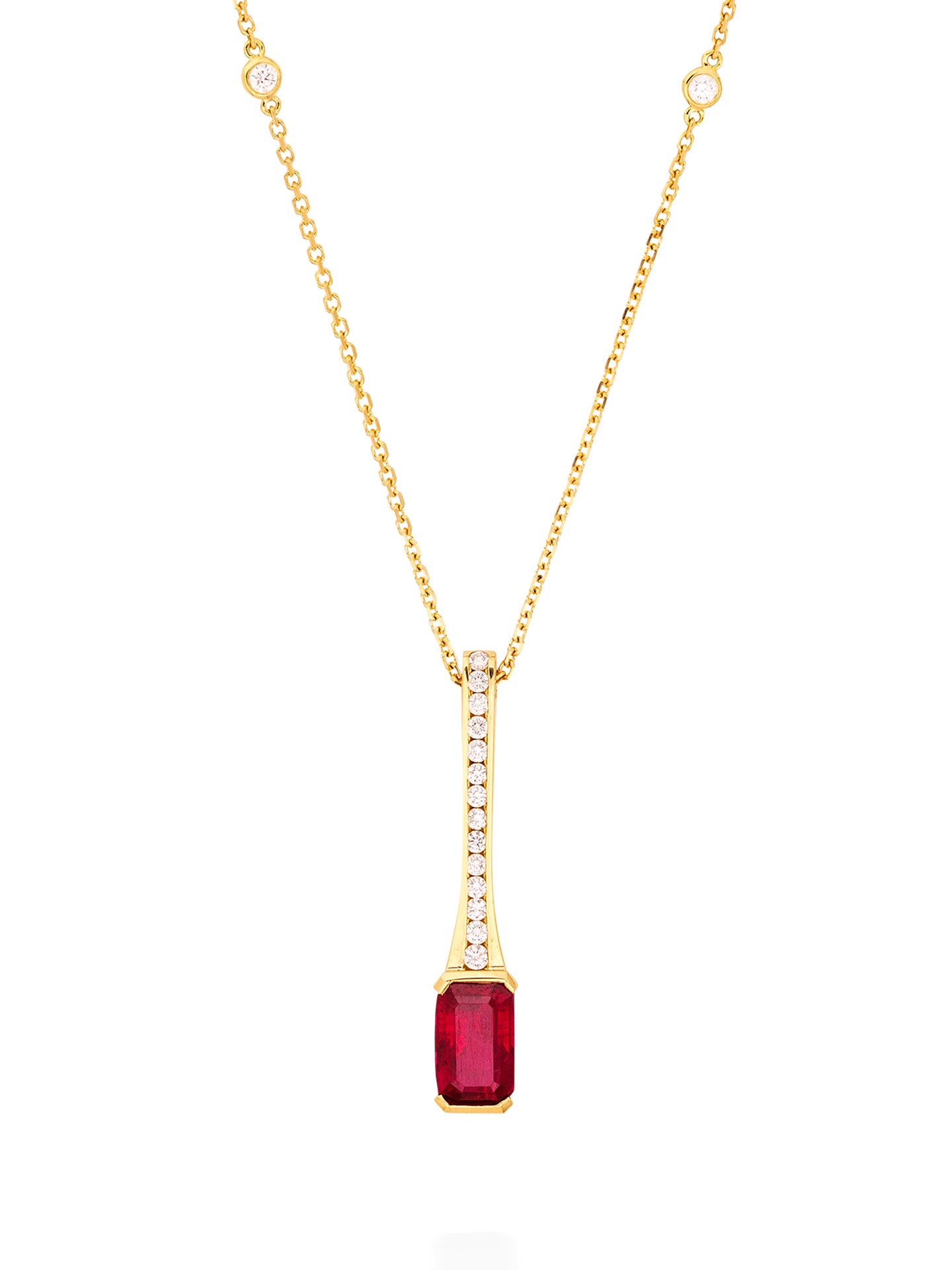 Classic Ruby Yellow Gold Pendant | Boodles