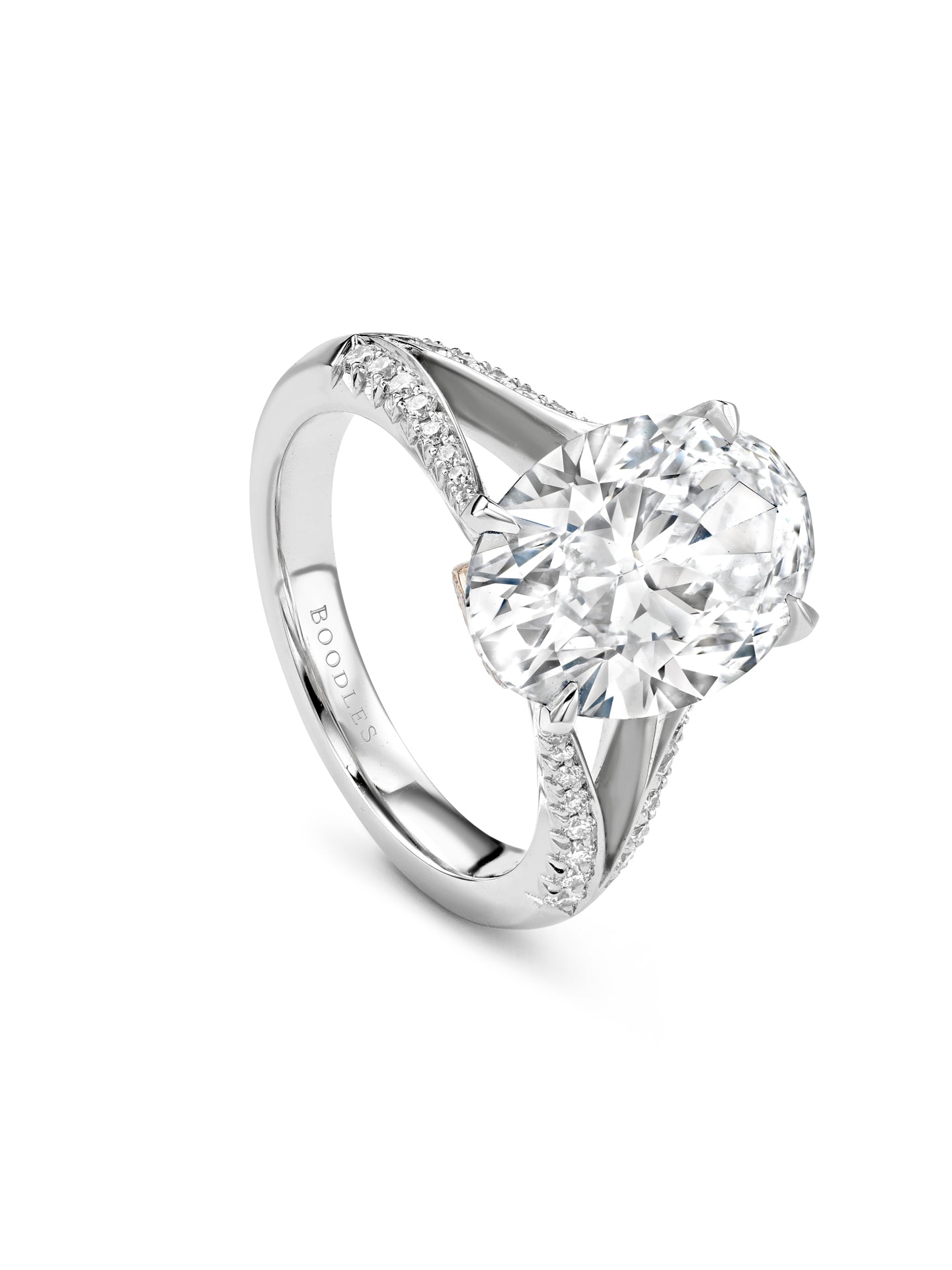Classic Split Shoulder Platinum Diamond Ring