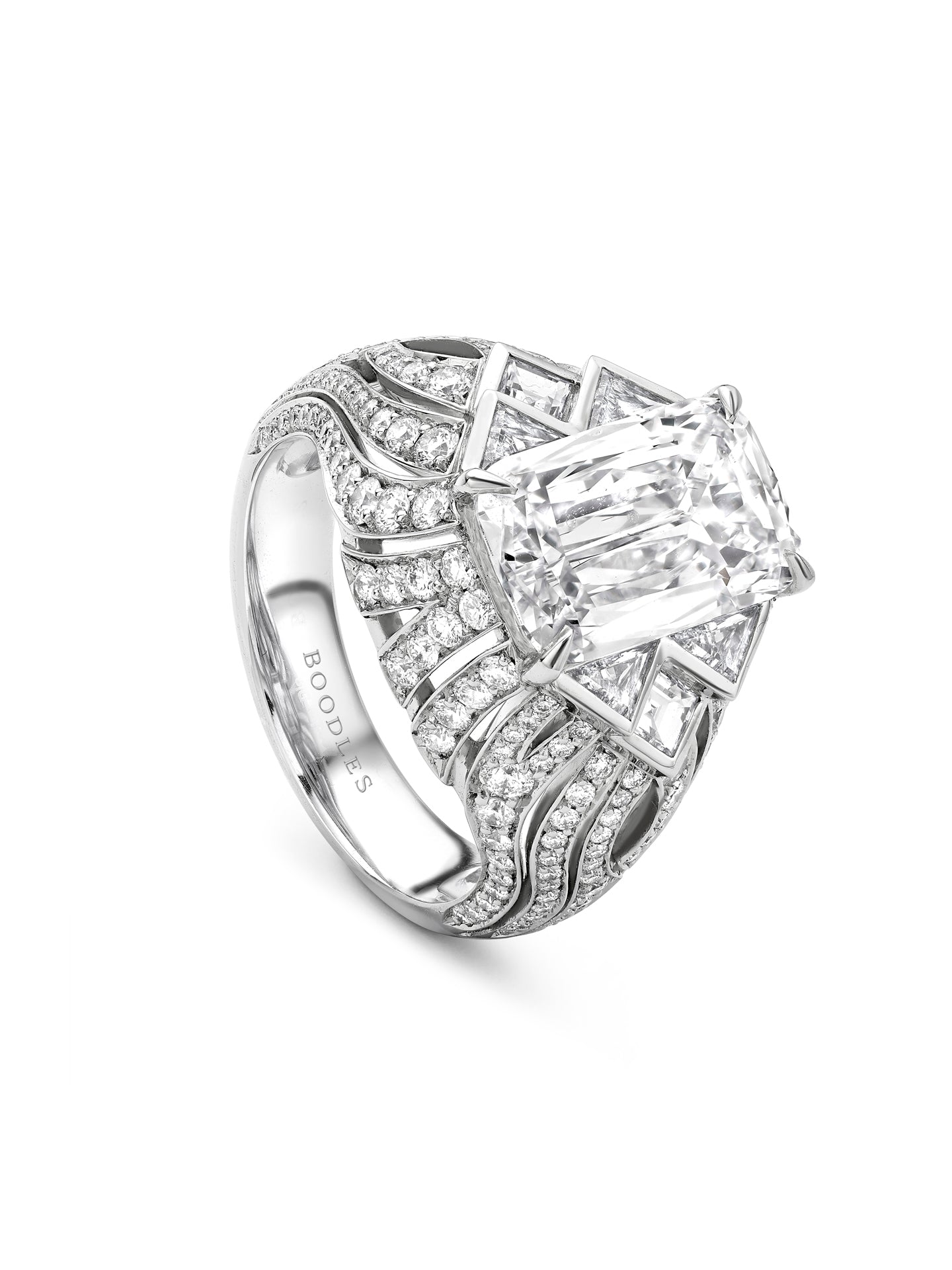 Africa Victoria Falls Platinum Ashoka Diamond Ring | Boodles